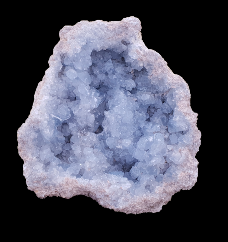 Grosse géode de Célestine – Madagascar | Géodes Et Minéraux